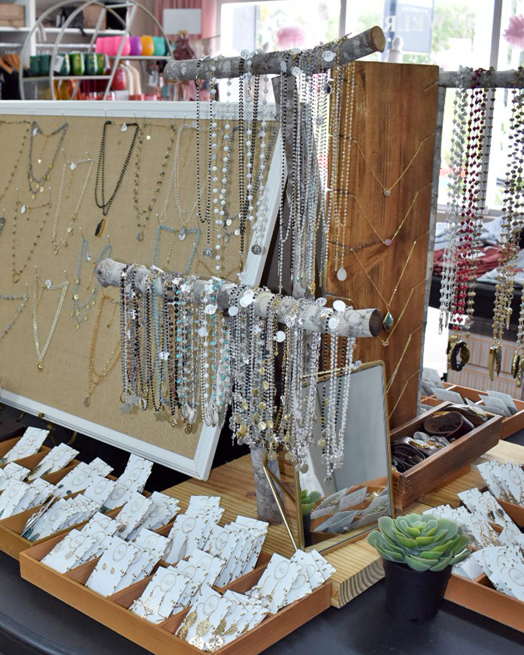 Meet Jordan the owner of Tangled Rose Boutique - The Viera Mom